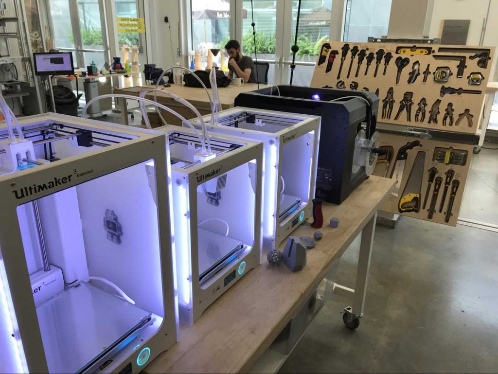 The Makers Behind Successful Makerspaces in Higher Education